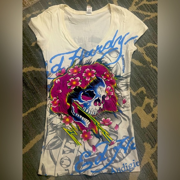Ed Hardy | Tops | Ed Hardy Womens Vintage Fitted Graphic Tshirt | Poshmark